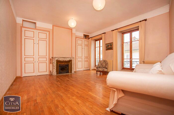 Roanne, Centre-ville, Varenne : Appartement 7 pièces à vendre