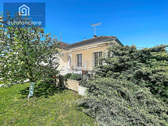 Maison 5 pièces à vendre - Saint-Lyé