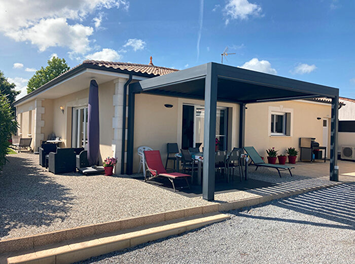 Maison 5 pièces à vendre à Tonnay-Charente