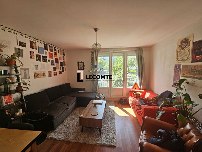 Quartiers Nord-Ouest, Villejean : Appartement 4 pièces à vendre
