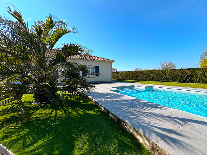 Maison à vendre - Saint-Julien-de-Concelles - 5 pièces - 4 chambres