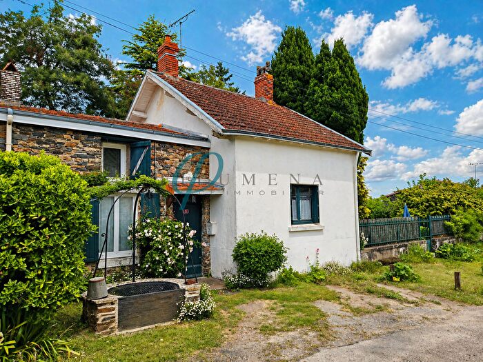 Maison 4 pièces à Le Cellier, à vendre
