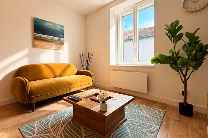 Appartement à vendre - Laxou, Village, Saint-Genès, Saint-Anne - 2 pièces - 1 chambre