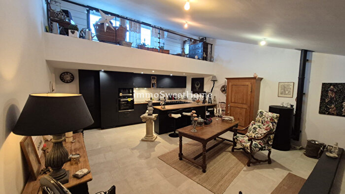 Appartement à vendre - Mirabel-aux-Baronnies - 3 pièces - 2 chambres