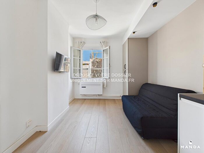 Appartement à louer - Nice, Vernier - 1 pièce
