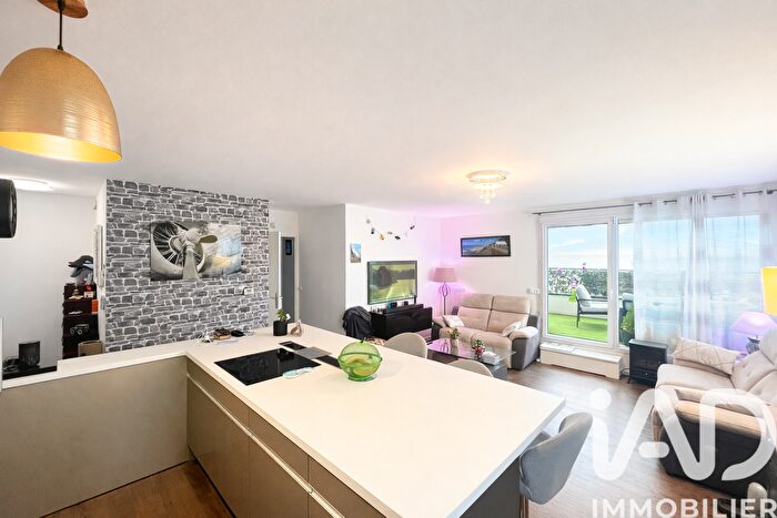 Appartement à vendre - Louvres - 4 pièces - 3 chambres