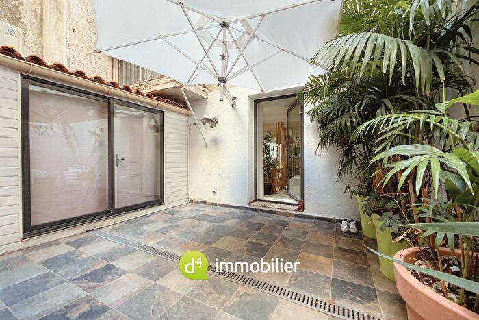 Appartement à vendre - Marseille e , Cours julien, Notre-Dame-des-Monts - 2 pièces - 1 chambre