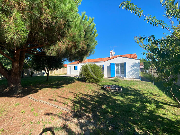 Maison 4 pièces à vendre - Barbâtre