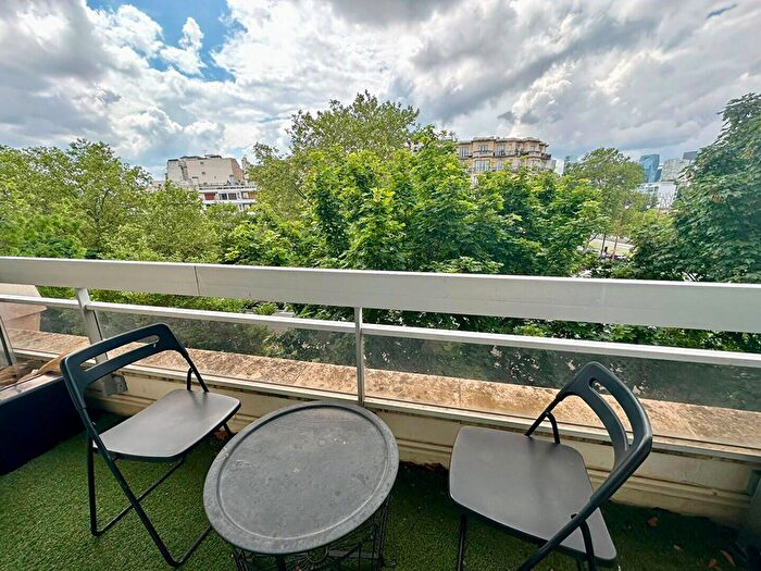 Parc d'Orléans, Neuilly-sur-Seine : Appartement 1 pièce à louer