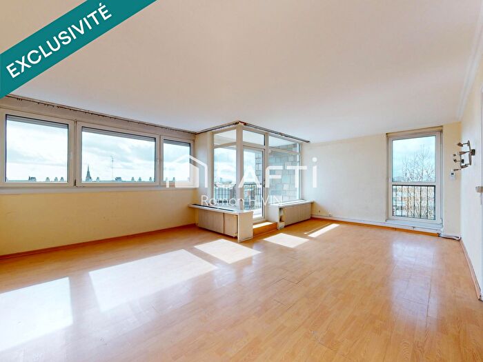 Appartement à vendre - Tourcoing, Centre-ville - 4 pièces - 3 chambres