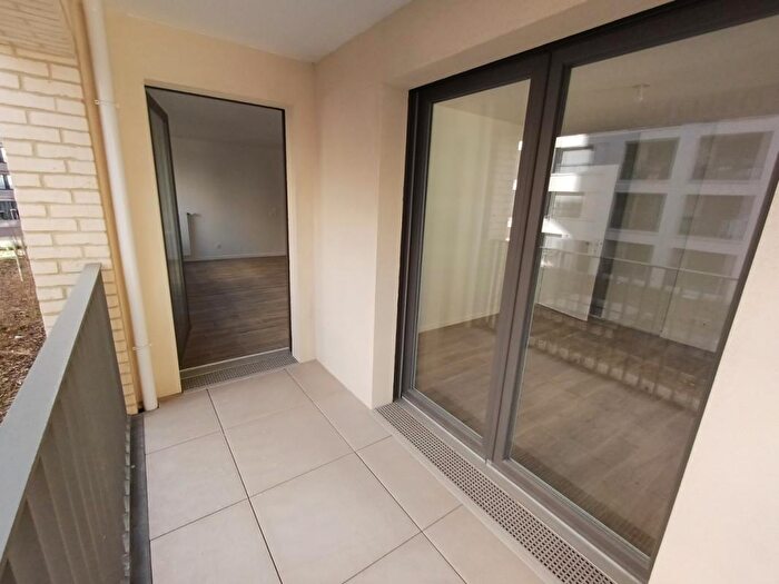 Appartement à louer - Bobigny, Centre-ville - 2 pièces - 1 chambre