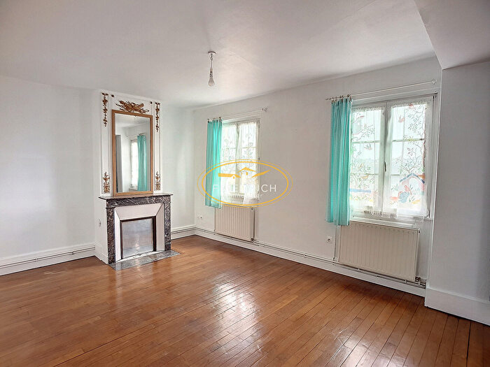 Appartement à louer - Bar-le-Duc, Ville-Haute - 2 pièces - 1 chambre