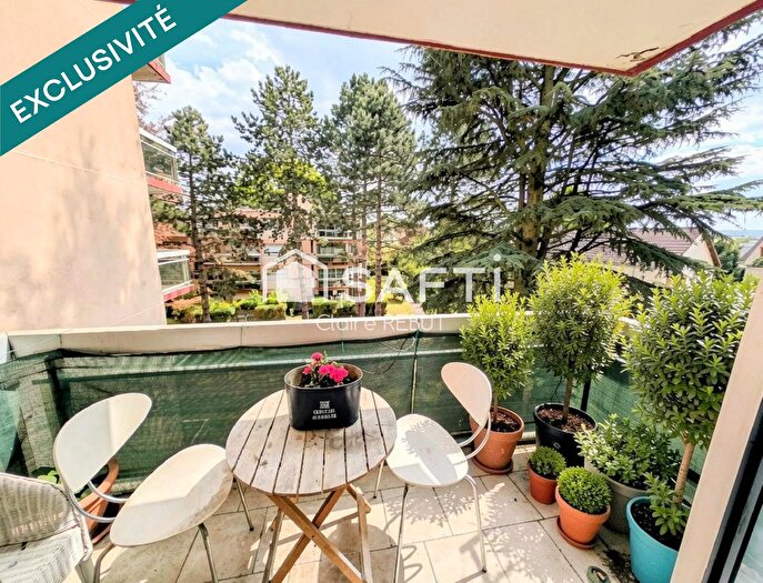 Appartement 4 pièces à vendre - Livry-Gargan, Centre-ville