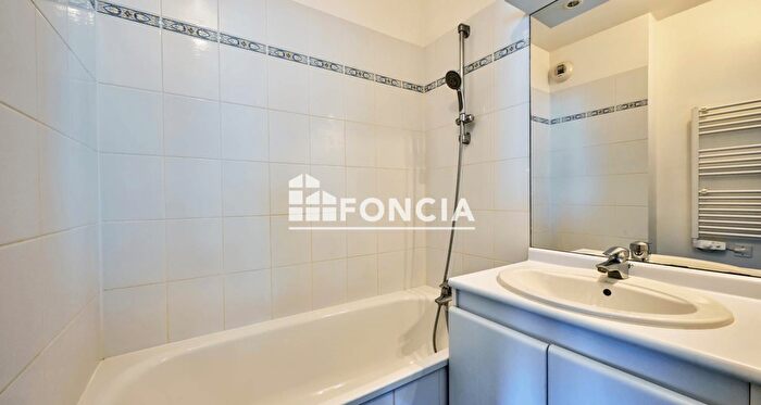 Appartement à vendre - Saint-Cyr-lécole, Centre-ville - 3 pièces