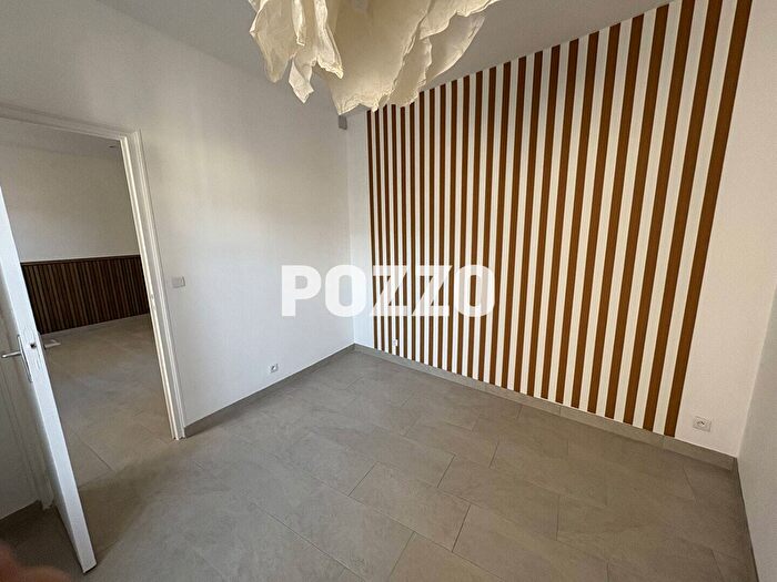 Appartement à louer - Centre, Cherbourg-en-Cotentin - 2 pièces - 1 chambre