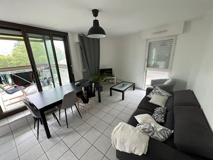 Appartement 3 pièces à Quartiers Nord-Est, Maurepas, à louer