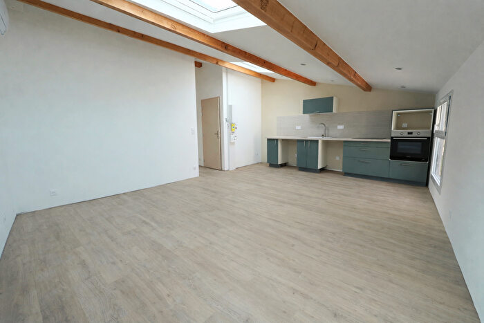 Appartement à louer - La Motte - 3 pièces - 2 chambres