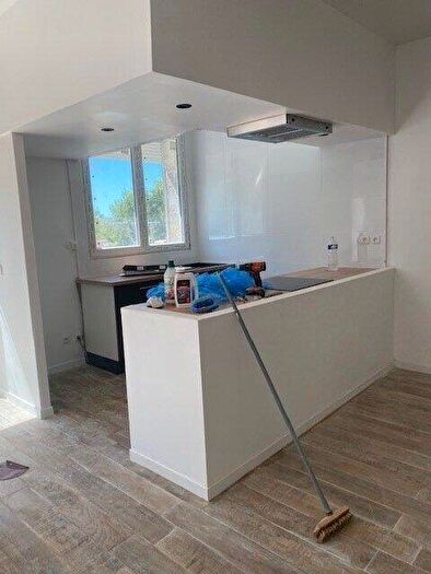 Maison à louer - Pertuis - 3 pièces - 2 chambres