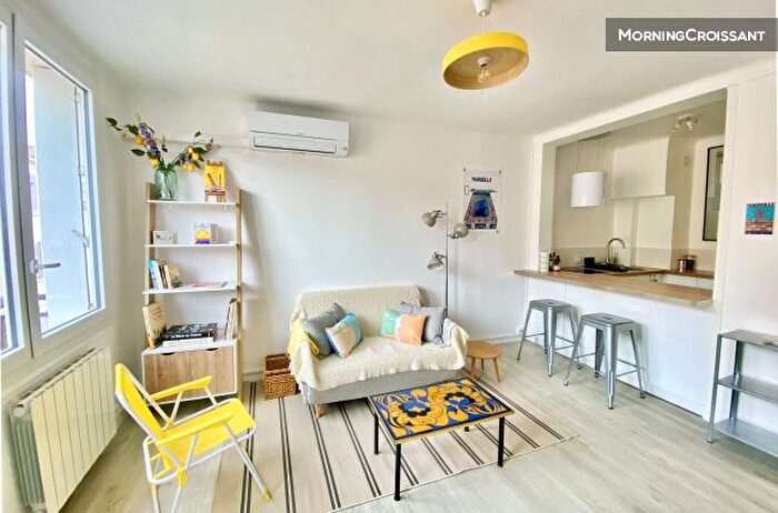 Appartement à louer - Marseille e , Belle de Mai - 2 pièces - 1 chambre