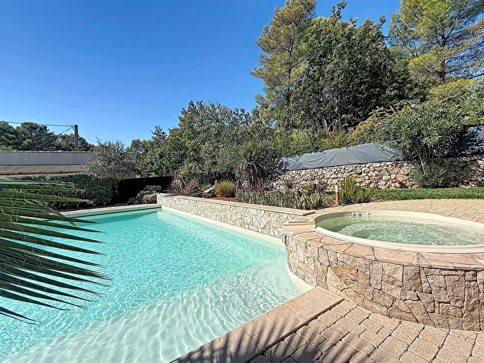 Draguignan, Le Flayosquet, Les Grandes Pièces, Les Selves : Maison 7 pièces à vendre