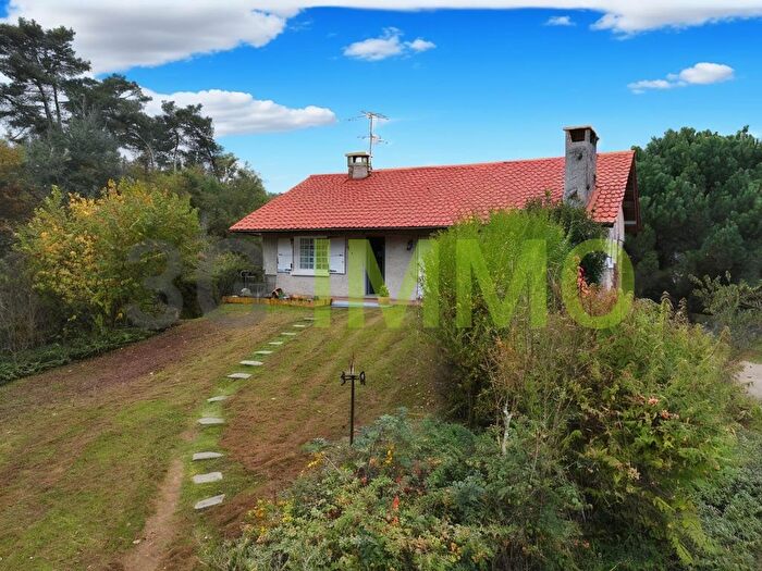 Orléat - Maison 5 pièces à vendre