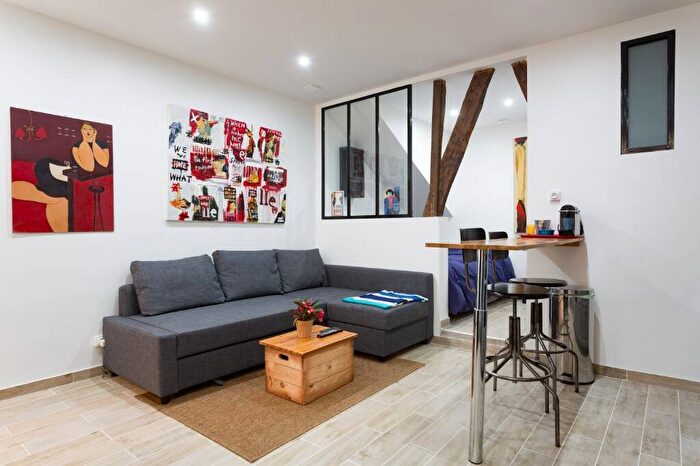 Montmartre, Paris 18ème arrondissement : Appartement 1 pièce à louer