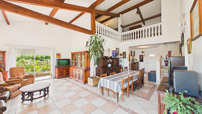 Montauban, Pays-Bas : Maison 5 pièces à vendre