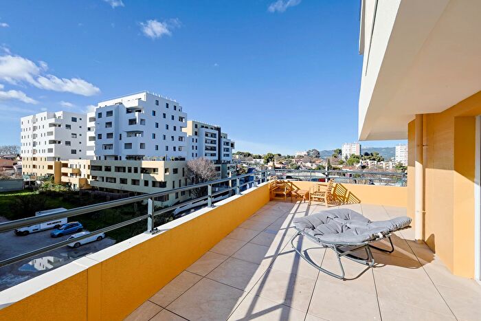 Appartement à vendre - Marseille e , Saint-Julien - 3 pièces - 2 chambres