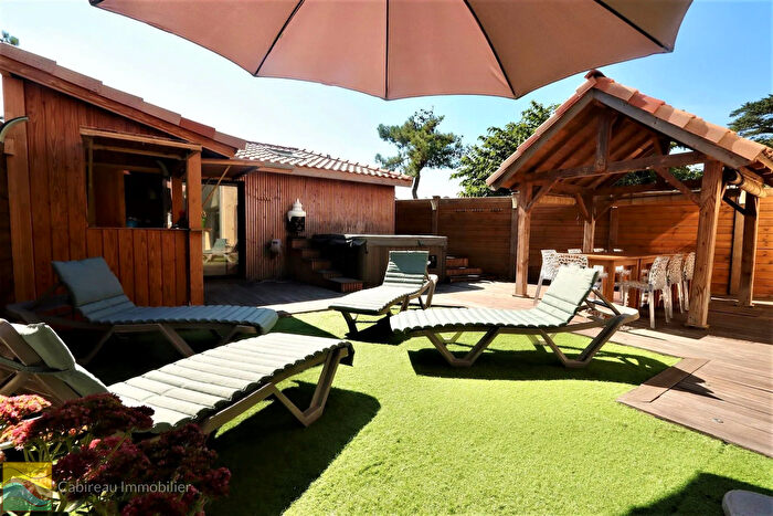 Maison à vendre - Lacanau, Lacanau Océan, Plages - 6 pièces - 5 chambres