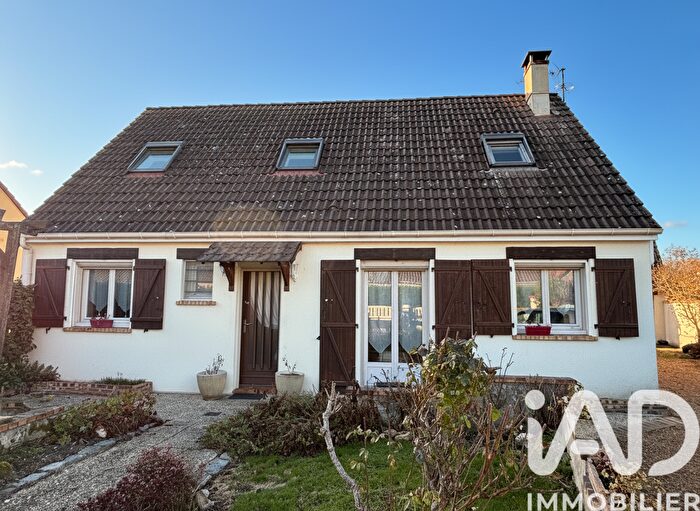 Maison à vendre - Châteauneuf-en-Thymerais - 7 pièces - 4 chambres