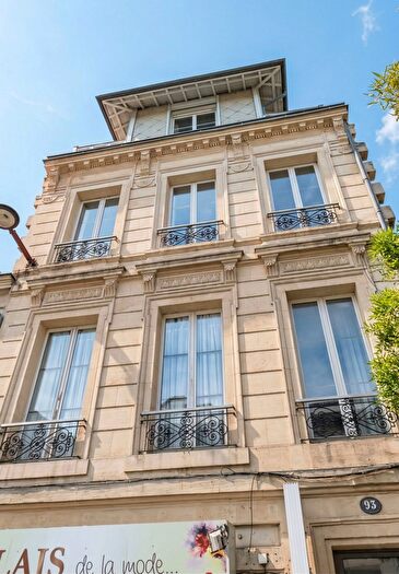 Appartement 3 pièces à louer à Bordeaux, Capucins, Saint-Michel