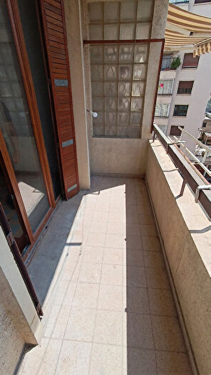 Marseille 4ème, Cinq Avenues - Appartement 3 pièces à louer