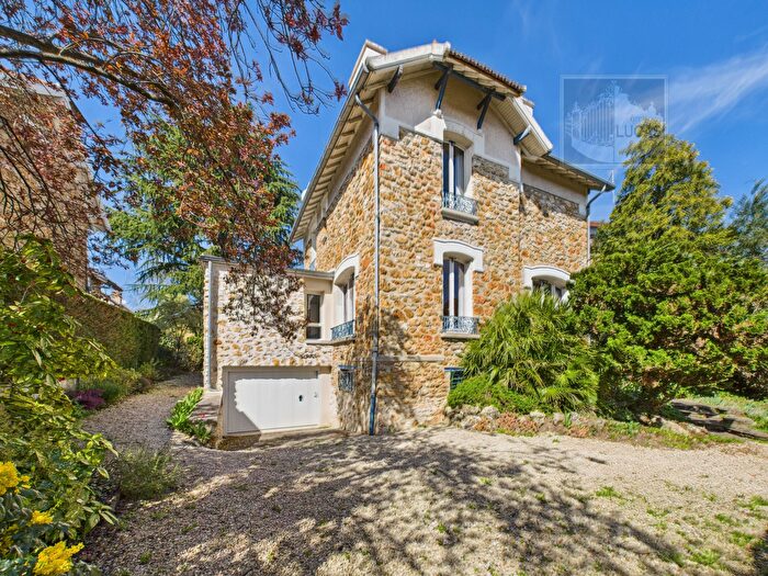 Maison à vendre - Verrières-le-Buisson, Moulin, Migneaux - 8 pièces - 4 chambres