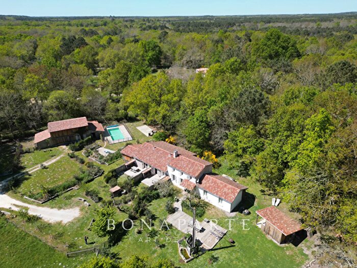 Vensac : Maison 10 pièces à vendre