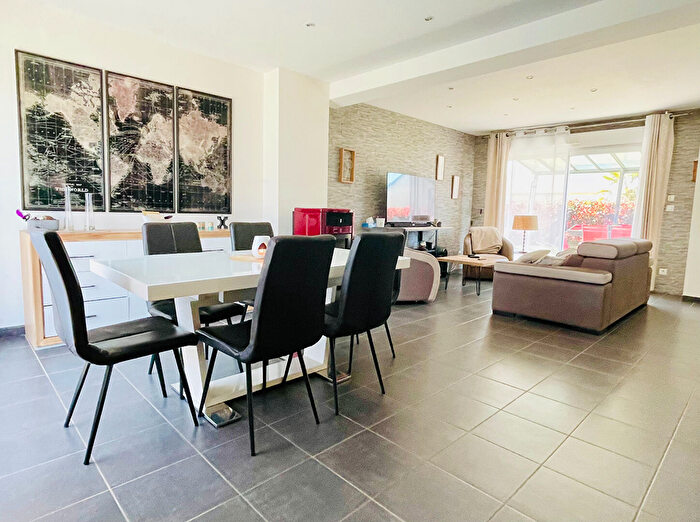 Maison à vendre - Les Alleuds - 6 pièces - 4 chambres