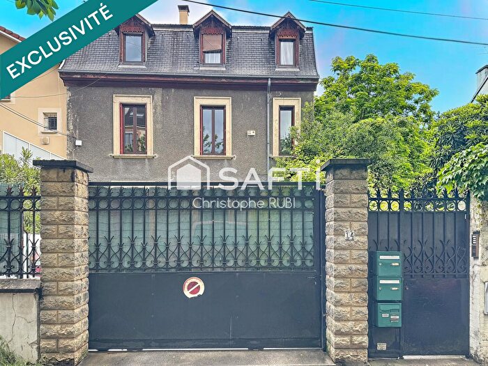 Appartement 2 pièces à vendre à Grenoble, La Capuche, Grands Boulevards
