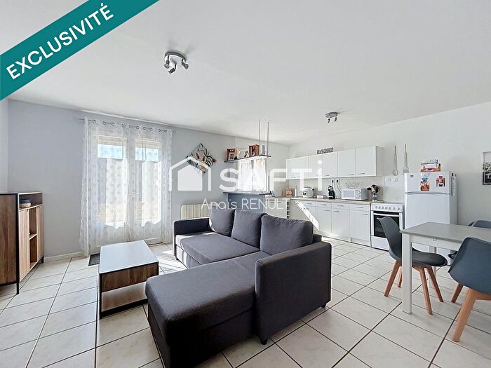 Maison 5 pièces à Saint-Rémy-sur-Avre, à vendre