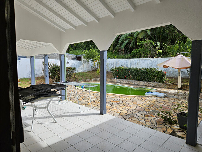 Maison à louer - Morne-à-lEau - 5 pièces - 5 chambres