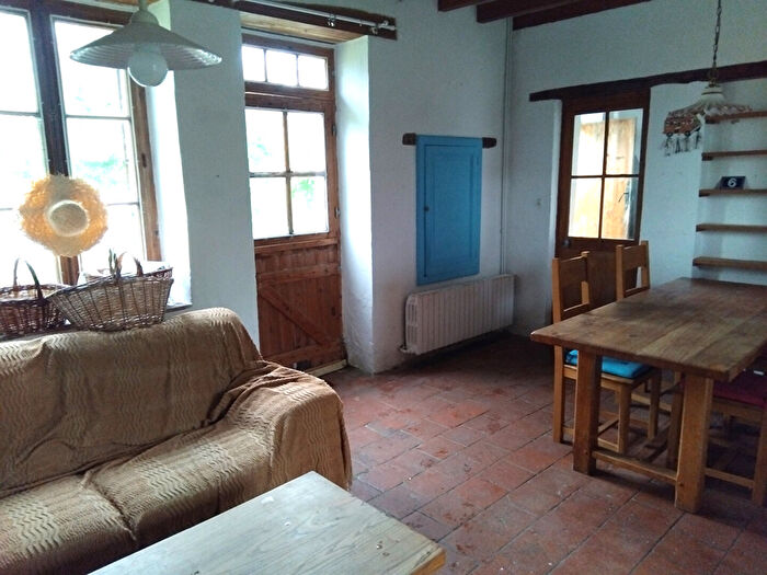 Maison à vendre - Descartes - 4 pièces - 3 chambres