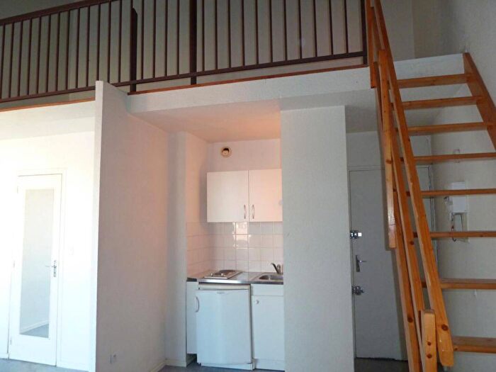 Appartement à louer - Saint-georges, Toulouse - 2 pièces - 1 chambre