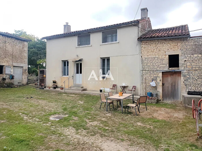 Maison 4 pièces à vendre à La Faye