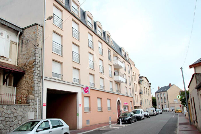 Appartement à vendre - Limoges, Centre-ville, Hôtel de Ville, Emailleurs - 1 pièce