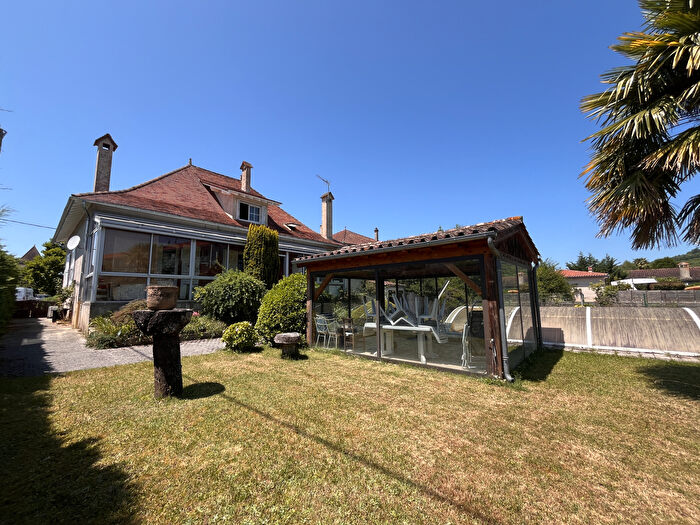 Maison 6 pièces à Saint-Céré, à vendre