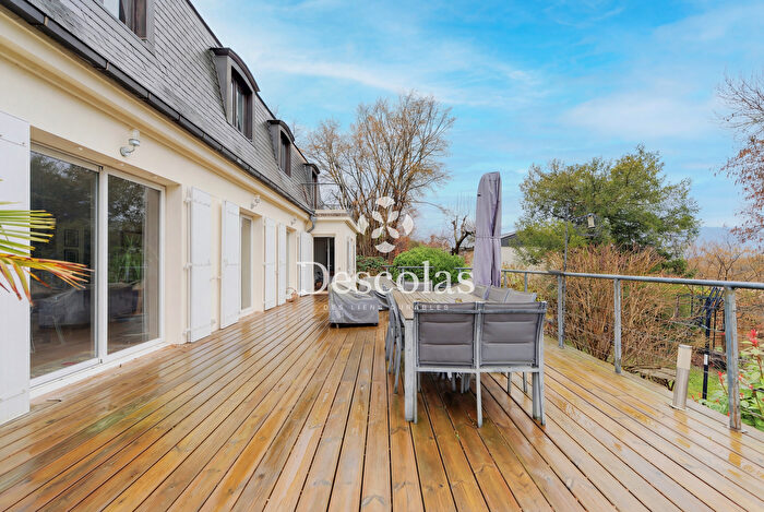 Maison à vendre - Le Pecq, Cité - 9 pièces - 5 chambres