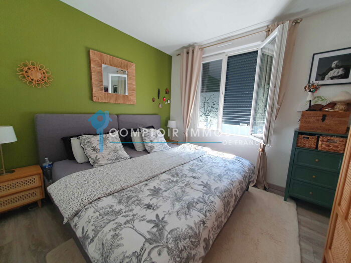 Maison à vendre - Les Angles - 4 pièces - 3 chambres