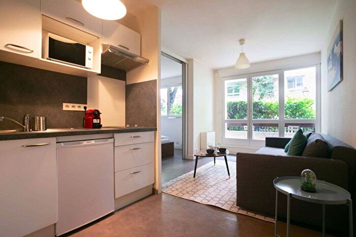 Appartement à louer - Télégraphe-Pelleport Saint Fargeau, Paris ème arrondissement - 1 pièce