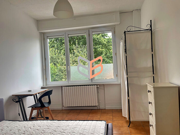 Maison à vendre - Ottange - 6 pièces - 6 chambres