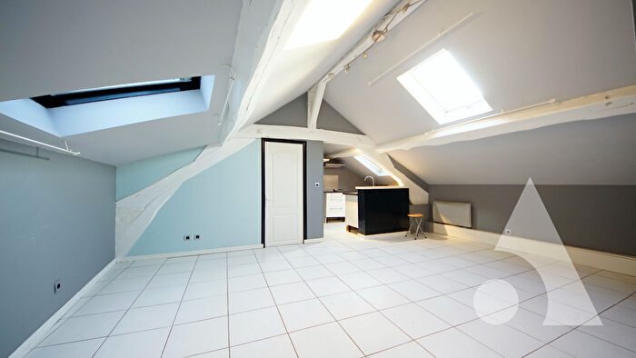 Corbeil-Essonnes, Centre-ville : Appartement 2 pièces à vendre