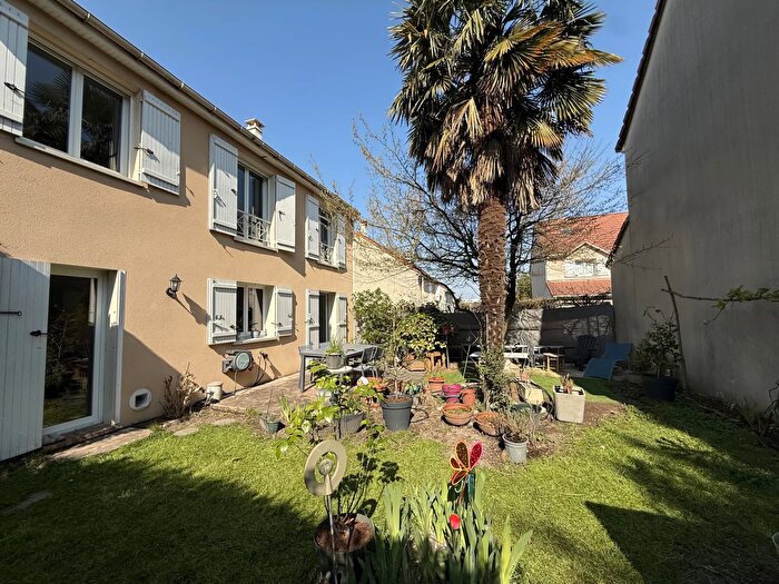 Maison à vendre - Pantin, Limites - 6 pièces - 4 chambres