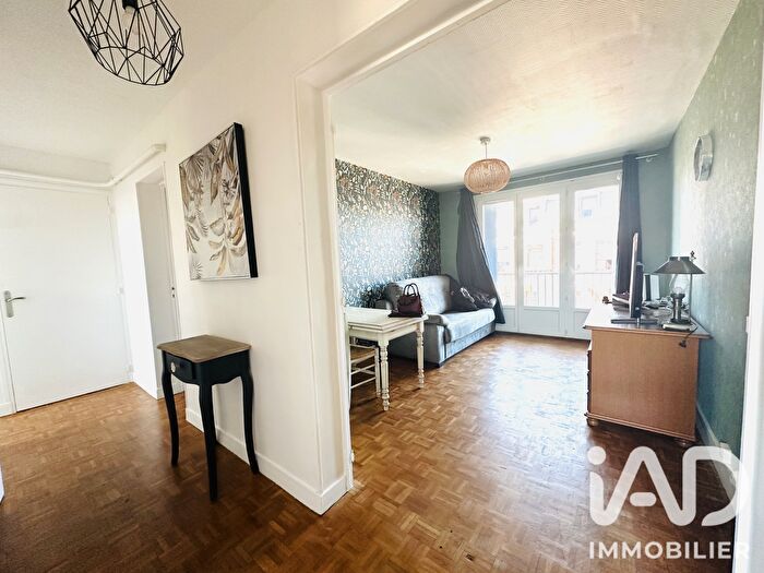 Yvetot, Centre-ville, Couvent : Appartement 3 pièces à vendre